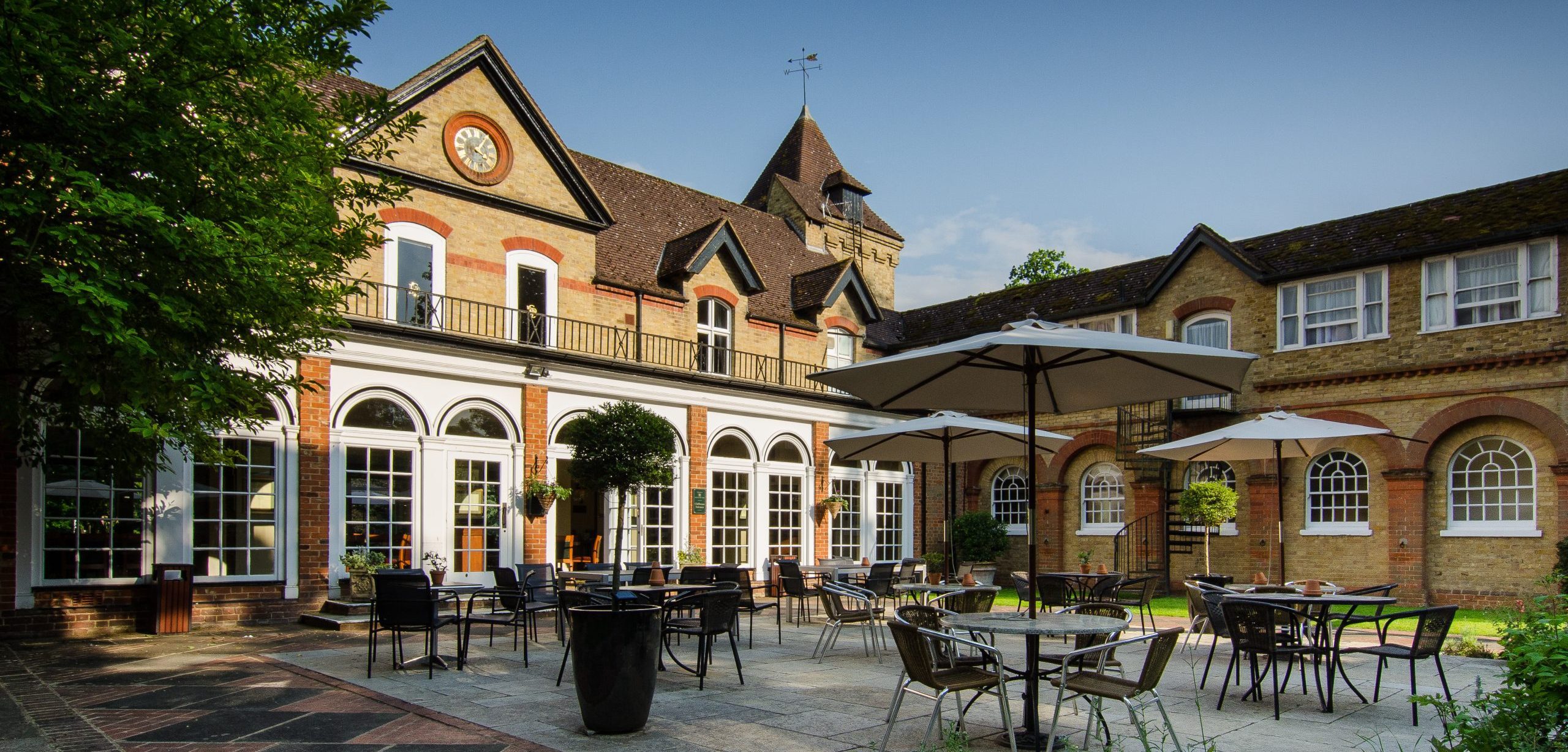 Lunch Venues in Henley-on-Thames | Badgemore Park